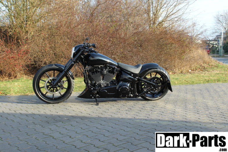 Custom Tank 13,5 Liter, Streched, Softail Breakout - Dark Parts
