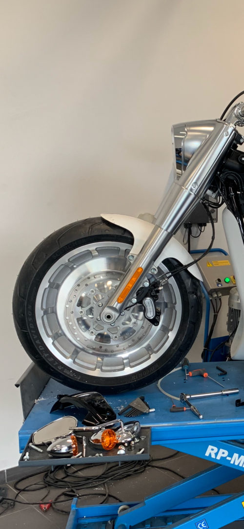 Rear fender "Flat" 240-260, Softail 2018 up, Breakout, Fat Boy - Dark Parts